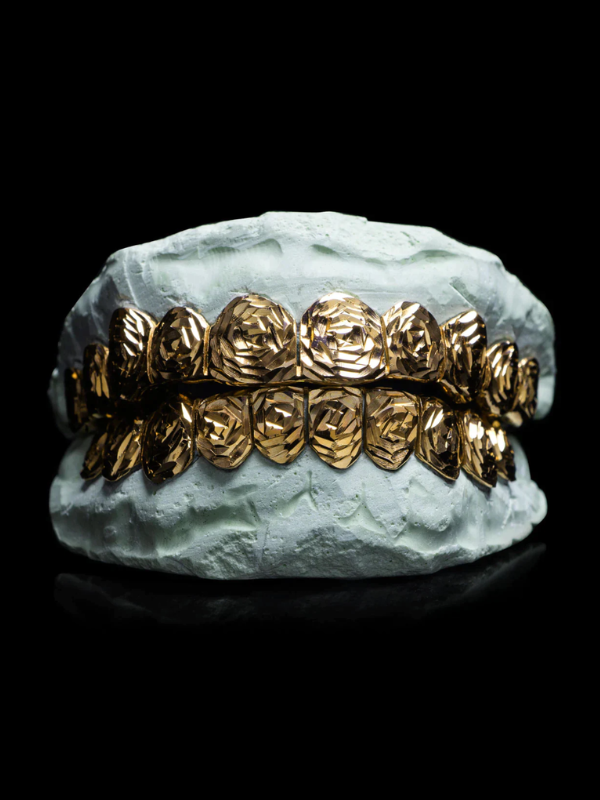 GOLD GRILLZ - Custom Gold Grillz